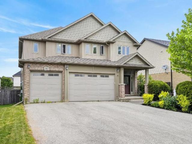 4 Br, 3 bath, Other 2200 Dogwood Crescent