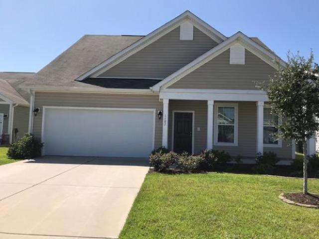 4 Br, 3 bath, Single Family Home 1182 Bethpage Dr