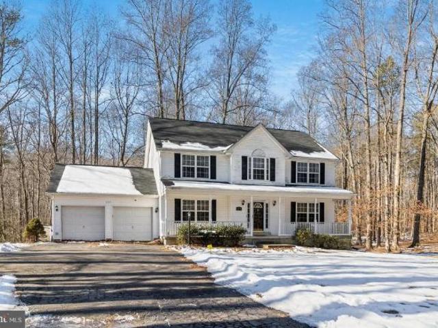 4 Br, 3 bath, Single Family Home 6775 Barney Dr