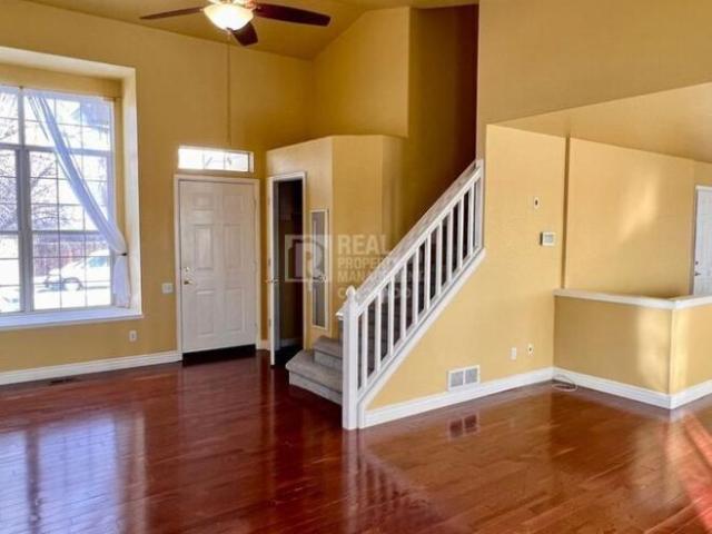 4 Br, 3 bath, Single Family 1408 Marigold Dr