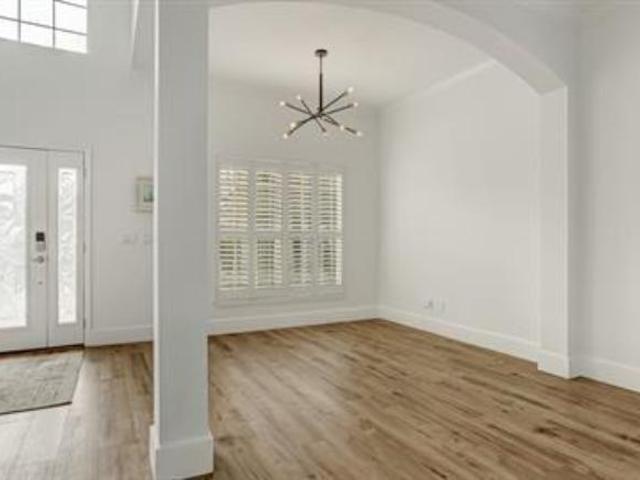 4 Br, 3 bath, Single Family 140 Oceans Edge Drive