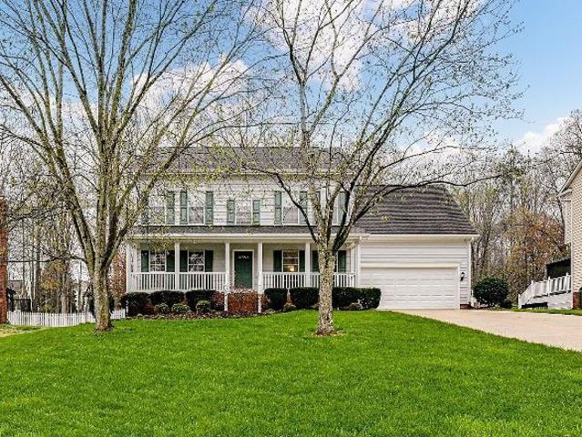 4 Br, 3 bath, Single Family 1411 Deer Spring Ct