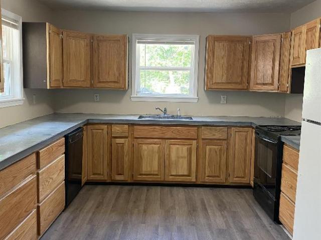 4 Br, 3 bath, Single Family 14311 Veterans Memorial Highway