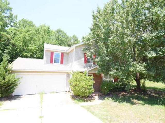 4 Br, 3 bath, Single Family 1431 Olde Justin Pl