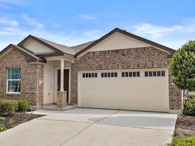 4 Br, 3 bath, Single Family 156 Sky Meadows Cir