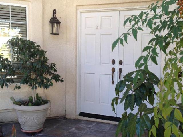 4 Br, 3 bath, Single Family 1579 Dawson Dr