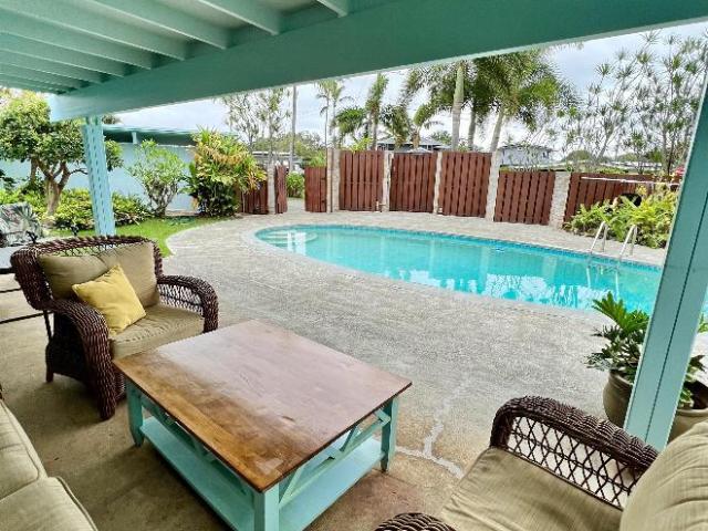 4 Br, 3 bath, Single Family 1595 Uluhao Place