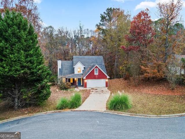 4 Br, 3 bath, Single Family 160 Windward Dr