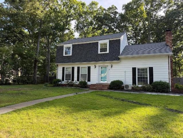 4 Br, 3 bath, Single Family 1616 Sainsbury Dr