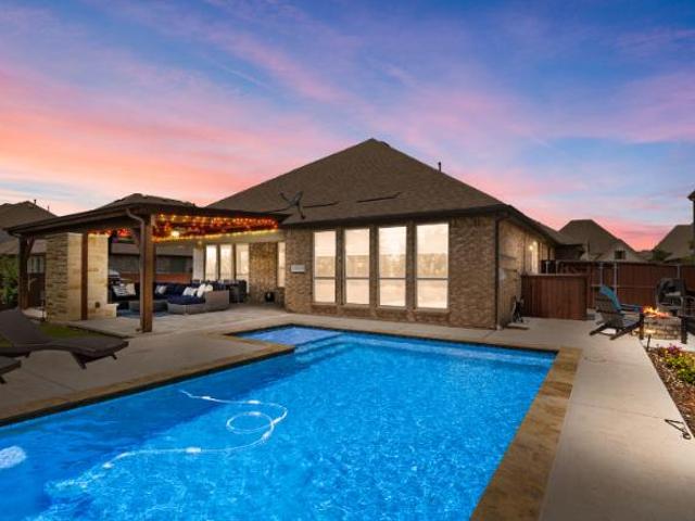 4 Br, 3 bath, Single Family 1617 Snapdragon