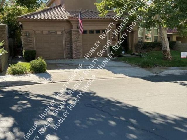 4 Br, 3 bath, Single Family 16237 Maricopa Ln