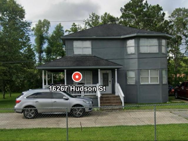 4 Br, 3 bath, Single Family 16267 Hudson St