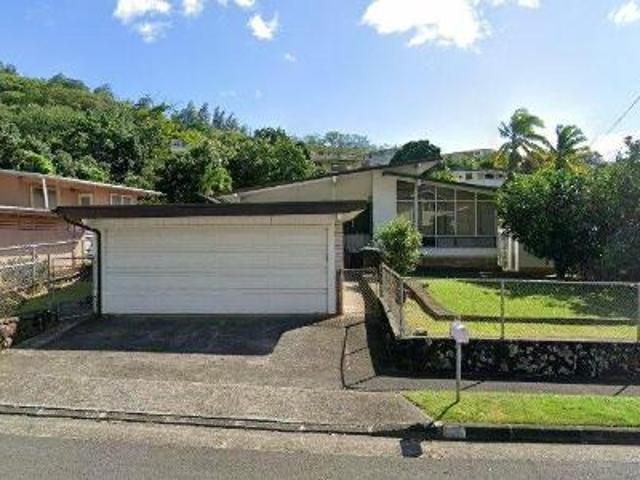 4 Br, 3 bath, Single Family 1655 Onipaa