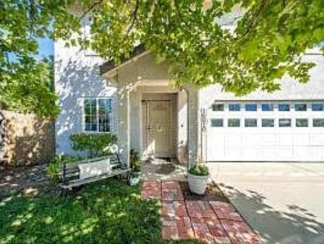 4 Br, 3 bath, Single Family 16810 Winchell Dr