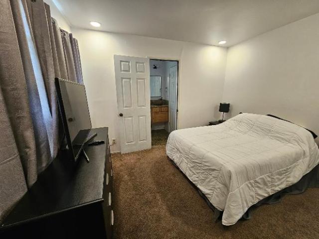 4 Br, 3 bath, Single Family 17101 Tulsa St