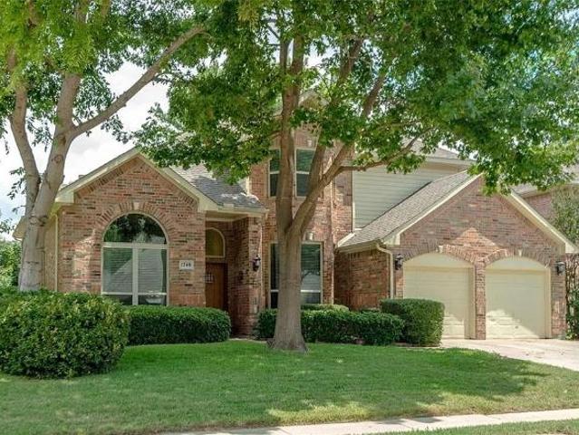 4 Br, 3 bath, Single Family 1740 Forest Glen Dr