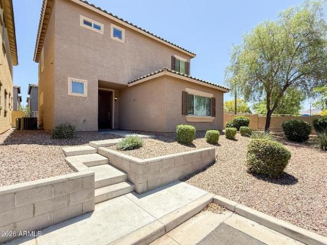 4 Br, 3 bath, Single Family 1741 W Pollack Street