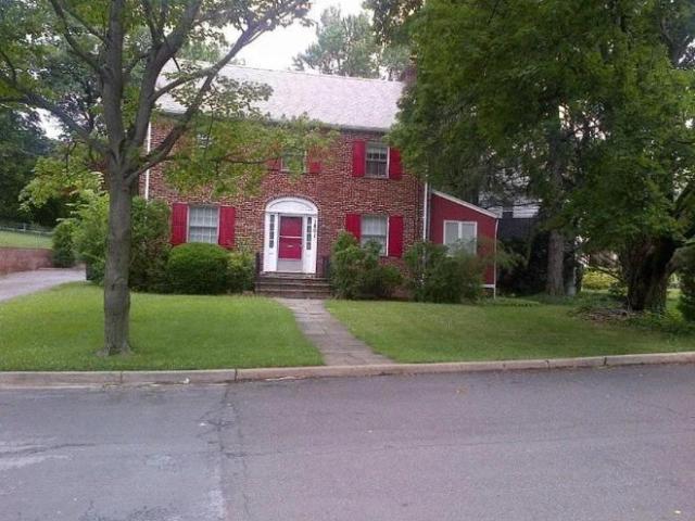 4 Br, 3 bath, Single Family 1801 Grace Church Rd