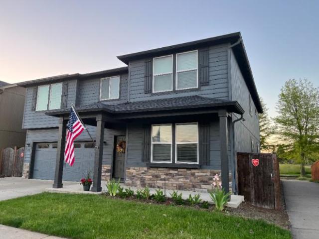 4 Br, 3 bath, Single Family 1803 Adelman Loop