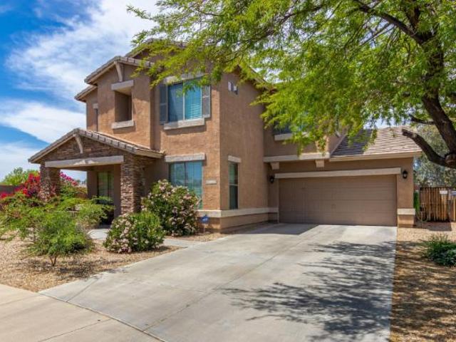 4 Br, 3 bath, Single Family 18096 W Paradise Lane