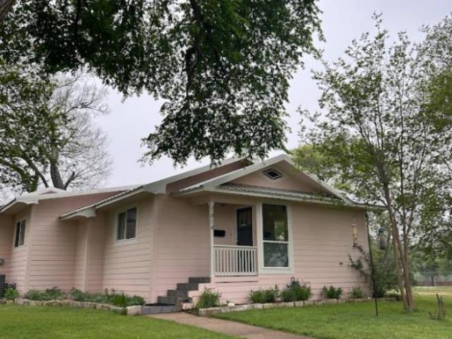 4 Br, 3 bath, Single Family 1814 Garfield St