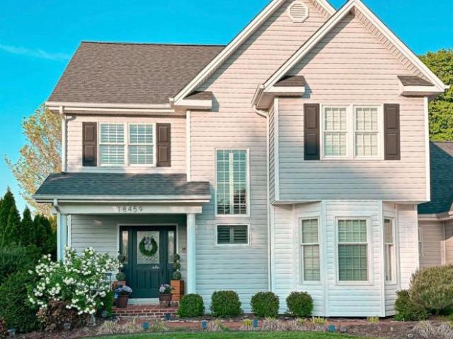 4 Br, 3 bath, Single Family 18459 John Ashley Dr
