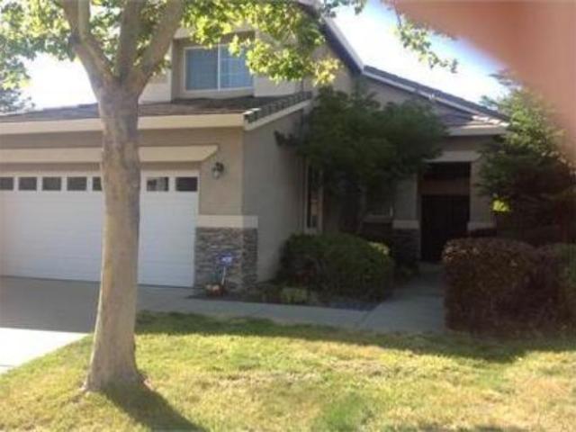 4 Br, 3 bath, Single Family 1850 Bonhill Dr