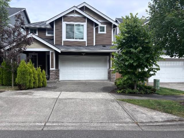 4 Br, 3 bath, Single Family 18906 124th Ave SE