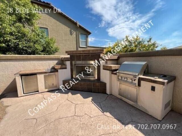 4 Br, 3 bath, Single Family 18 Blue Valley Dr