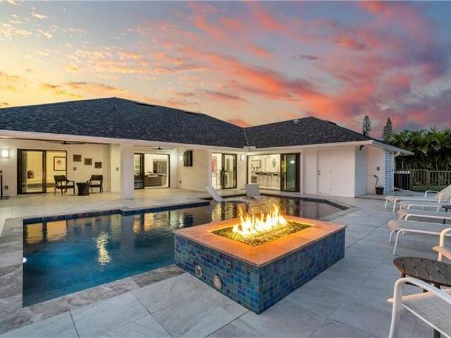 4 Br, 3 bath, Single Family 1919 Countess Ct