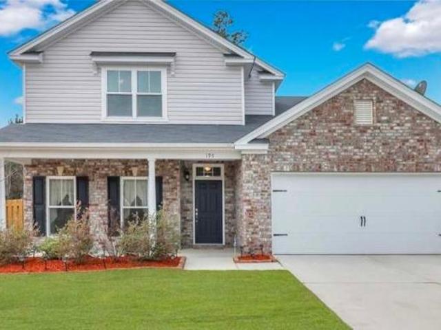4 Br, 3 bath, Single Family 195 Saddleclub Way