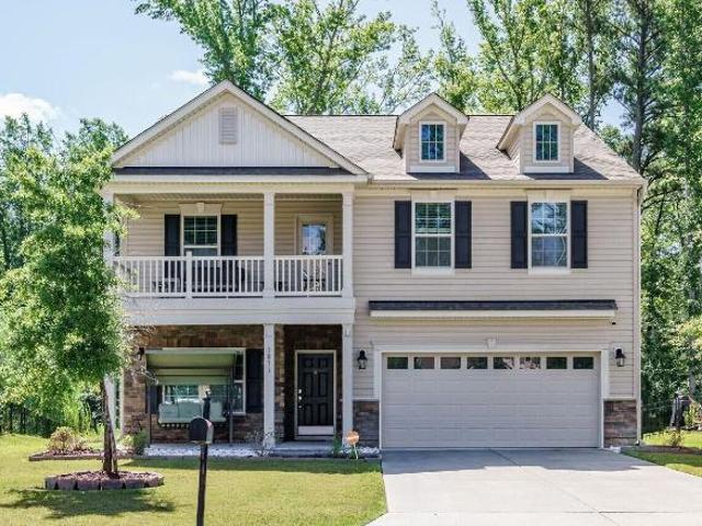 4 Br, 3 bath, Single Family 1011 Poplar Street
