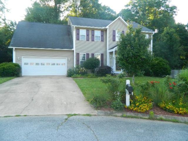 4 Br, 3 bath, Single Family 101 Wild Sage Court