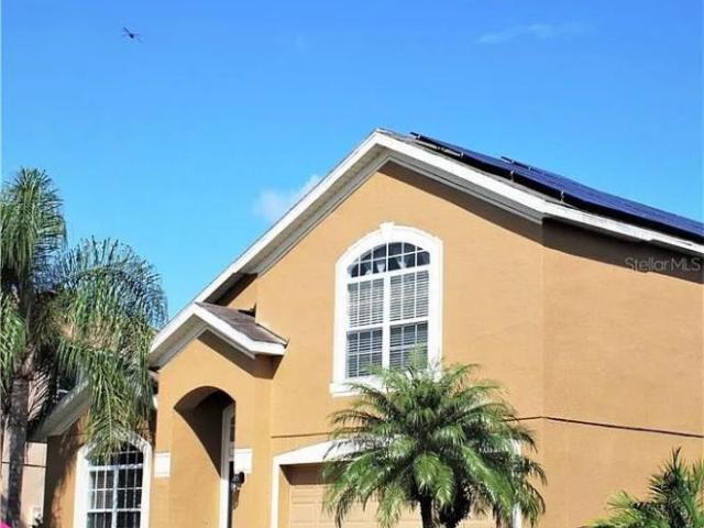 4 Br, 3 bath, Single Family 1021 Hacienda Cir
