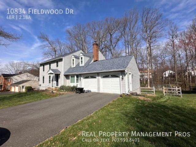 4 Br, 4 bath, Single Family 10834 Fieldwood Dr