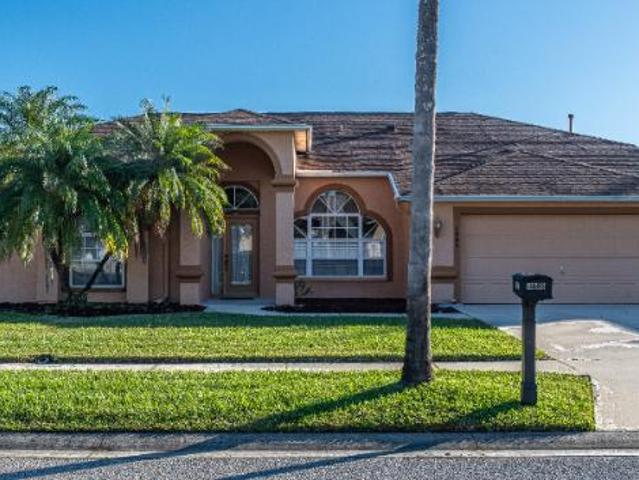 4 Br, 3 bath, Single Family 1092 Egret Lake Way
