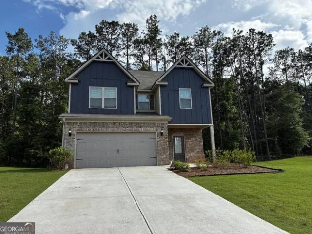 4 Br, 3 bath, Single Family 109 Armory Creek Dr