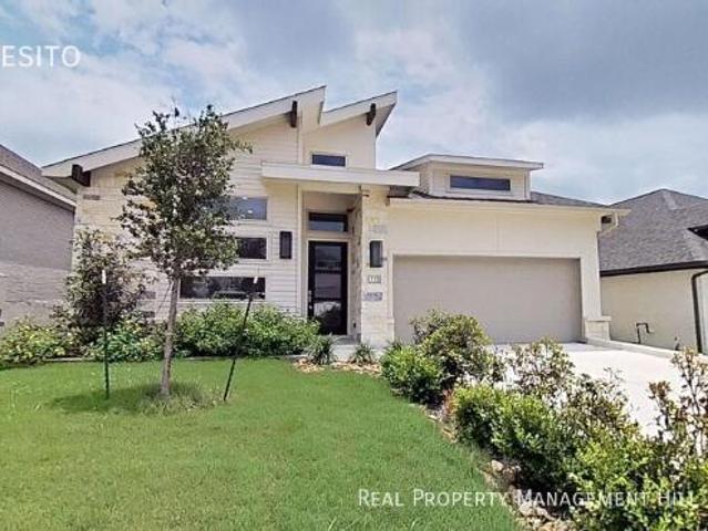 4 Br, 3 bath, Single Family 113 Besito