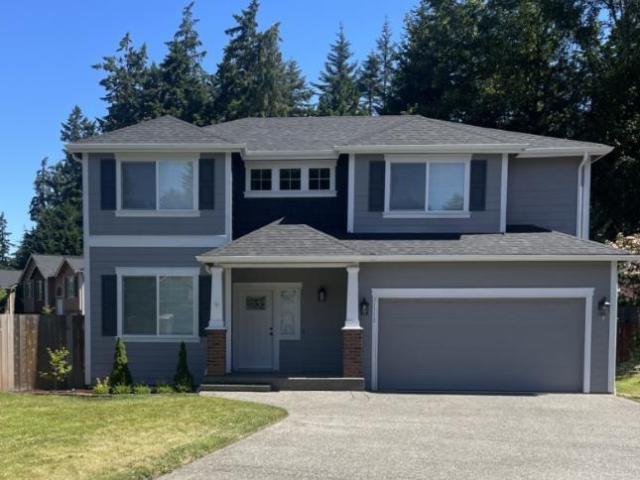 4 Br, 3 bath, Single Family 11117 132nd Street Court East
