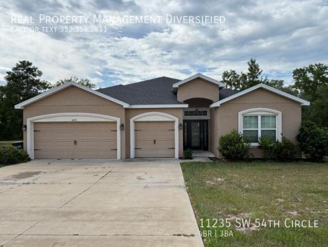 4 Br, 3 bath, Single Family 11235 SW 54th Circle