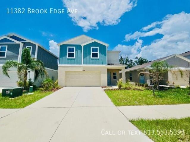 4 Br, 3 bath, Single Family 11382 Brook Edge Ave