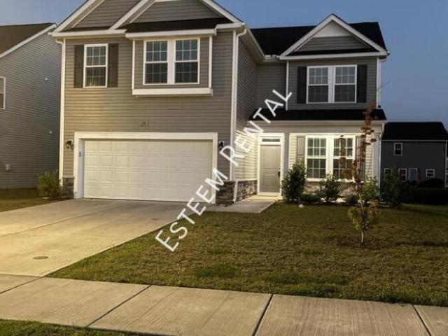 4 Br, 3 bath, Single Family 114 Wicklow Ct