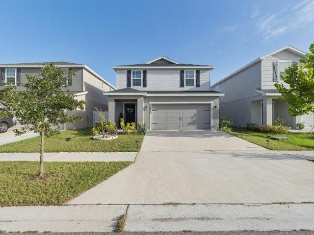 4 Br, 3 bath, Single Family 11759 Sabal Scrub Ct
