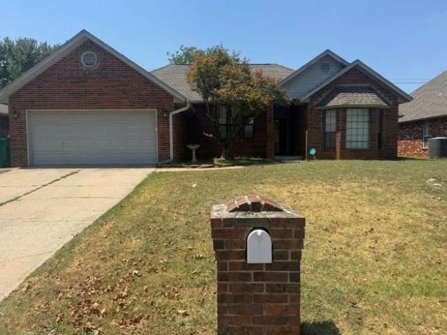 4 Br, 3 bath, Single Family 11913 Sundance Mountain Rd