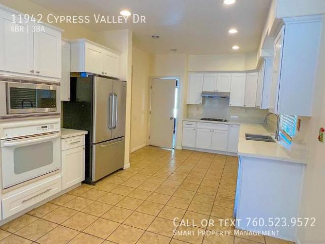 4 Br, 3 bath, Single Family 11942 Cypress Valley Dr