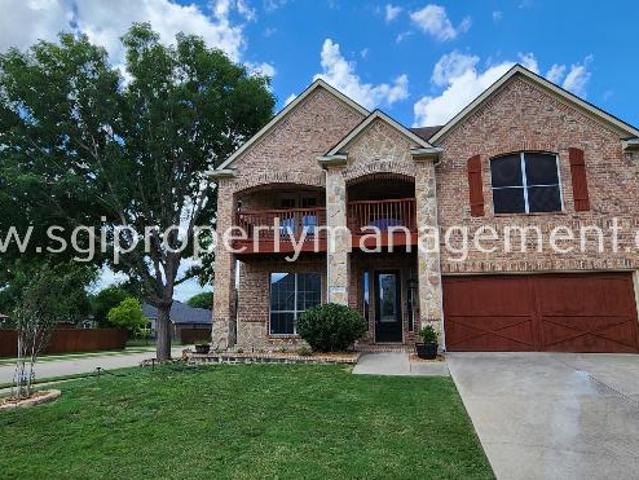 4 Br, 3 bath, Single Family 12032 Henderson Dr