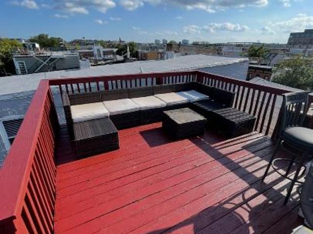 4 Br, 3 bath, Single Family 1205 S Hanover St