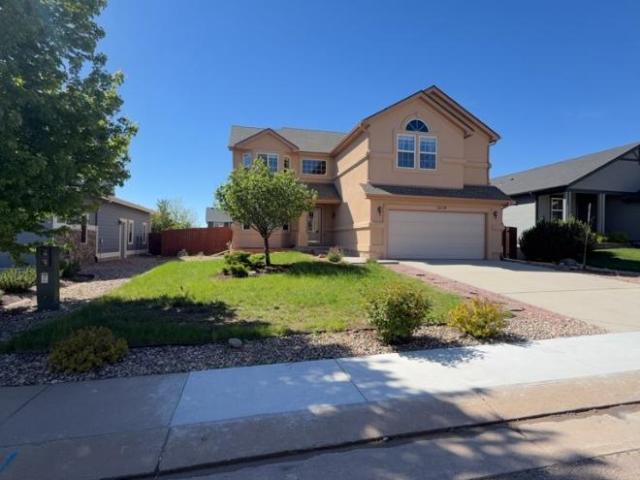 4 Br, 3 bath, Single Family 12119 Point Reyes