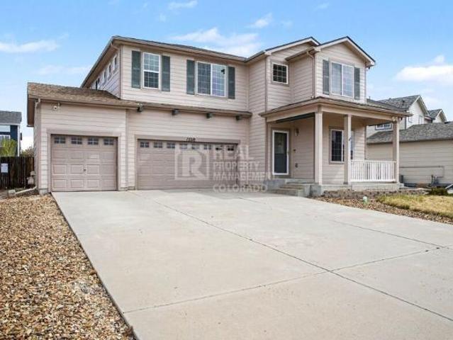 4 Br, 3 bath, Single Family 12210 Crystal Downs Rd