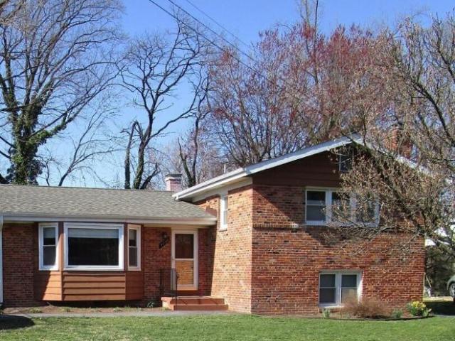 4 Br, 3 bath, Single Family 1232 Kathryn Rd